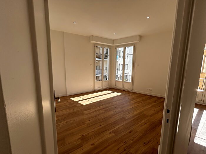 Nice, Thiers, Musicien - Appartement 2 pièces à louer