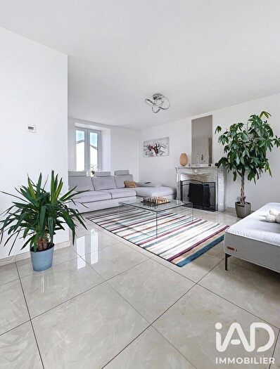 Maison 7 pièces à Pange, à louer
