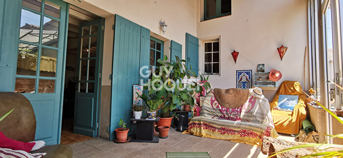 Maison à vendre - Gontaud-de-Nogaret - 8 pièces - 5 chambres