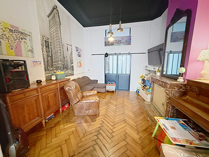 Tourcoing, Centre-ville : Appartement 3 pièces à vendre