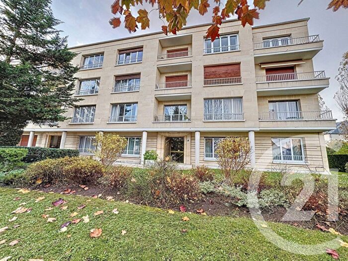 Appartement 4 pièces à louer à Parc-Pièce dEau, Chatou