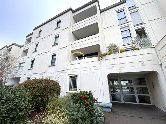 Appartement à vendre - Tours, Cathédrale - 5 pièces - 3 chambres