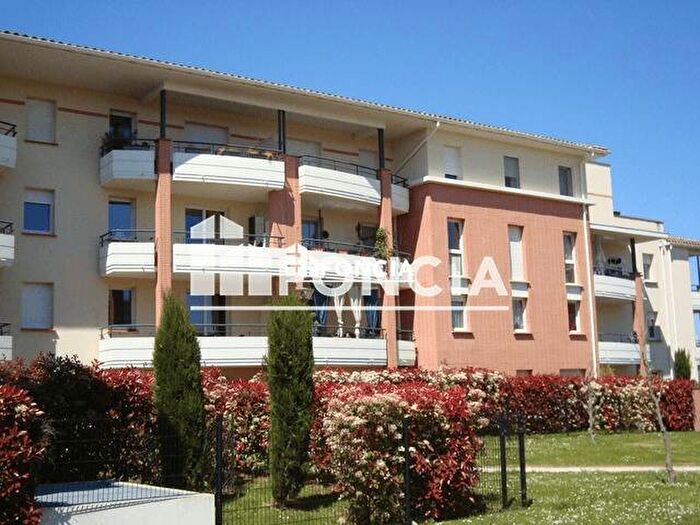 Appartement à louer - Eaunes - 2 pièces - 1 chambre