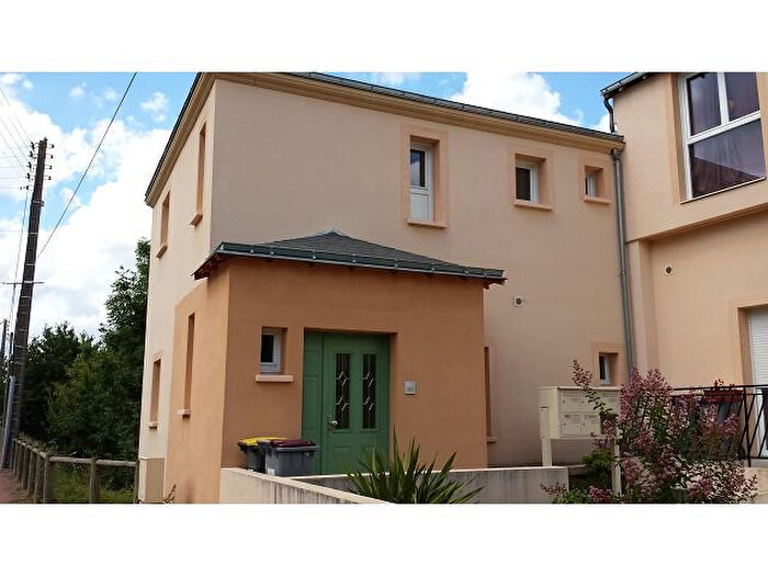 Appartement à louer - Saint-Martin-de-la-Place - 2 pièces - 1 chambre