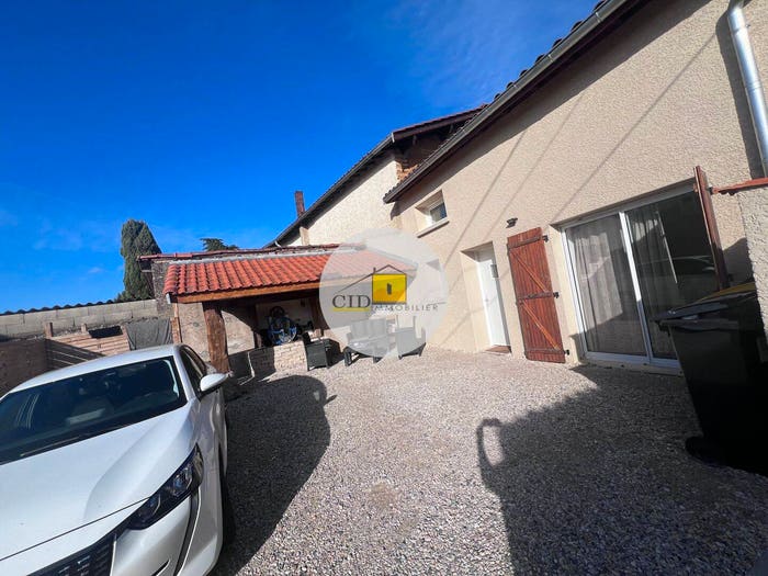 Colombier-Saugnieu : Appartement 4 pièces à louer