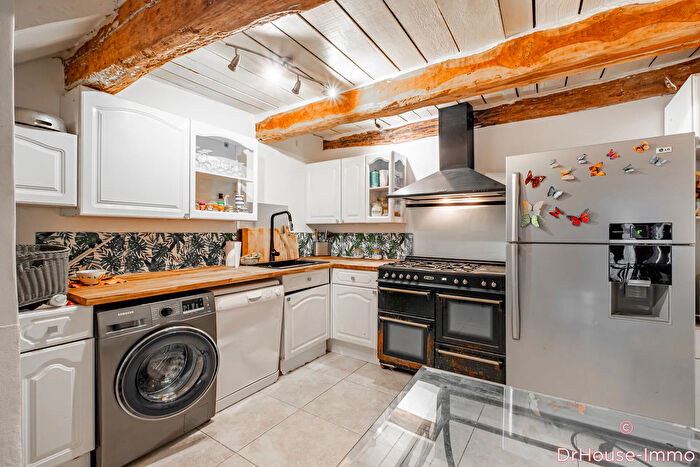 Saint-Vallier-de-Thiey - Maison 3 pièces à vendre