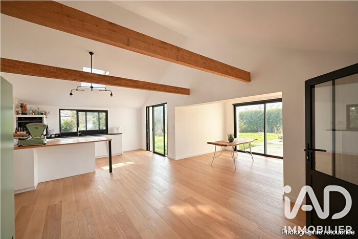 Saint-Sulpice-la-Forêt - Maison 6 pièces à vendre