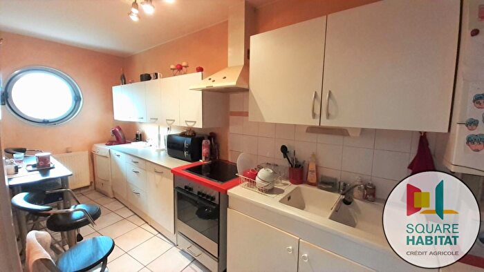 Appartement à louer - Riom, Les Charmettes, Le Champ dOjardias, Layat - 2 pièces - 1 chambre