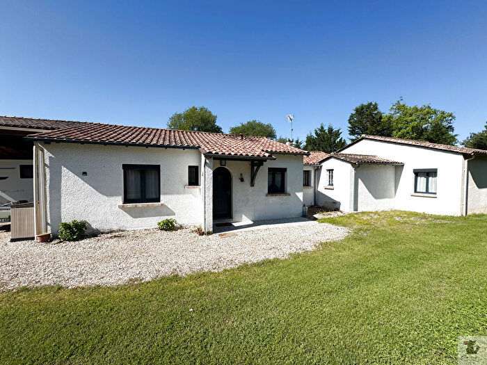 Maison à vendre - Lembras - 7 pièces - 5 chambres