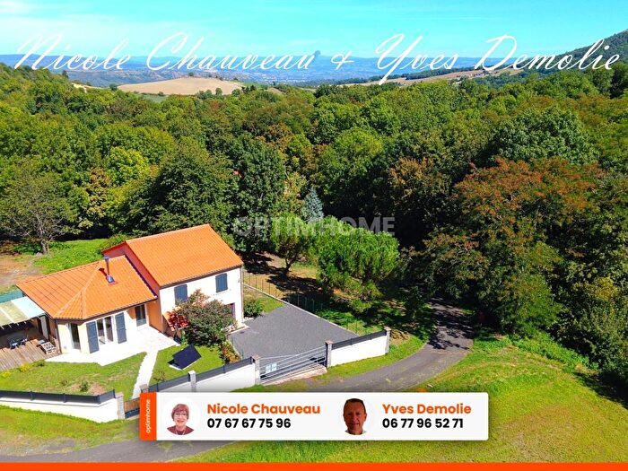 Maison 5 pièces à Tourzel-Ronzières, à vendre