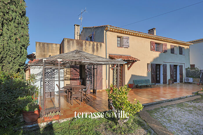 Maison à vendre - Saint-Cyr-sur-Mer, Les Cartelliers - 7 pièces - 5 chambres