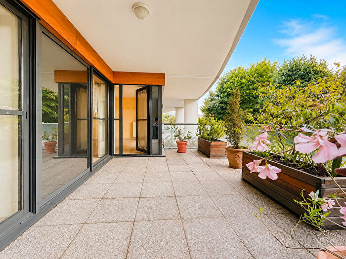 Appartement 3 pièces à Chamalières, Hauteurs de Chamalières, Les Savarounes, à vendre
