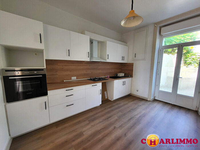 Maison à vendre - Saint-Junien - 5 pièces - 4 chambres