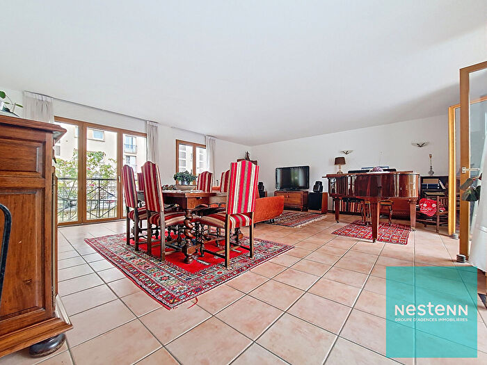 Maison à vendre - Montereau-Fault-Yonne, Ville haute - 4 pièces - 3 chambres