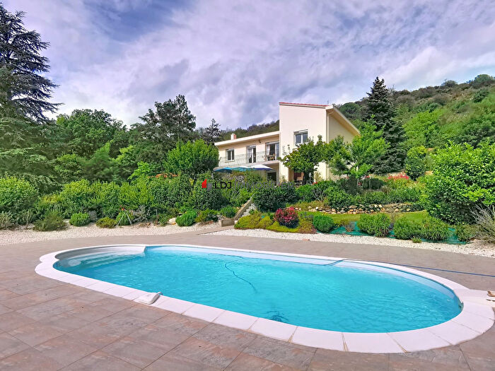 Maison à vendre - Prades - 7 pièces - 6 chambres