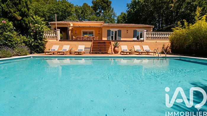 Maison 5 pièces à Saint-Antonin-du-Var, à vendre