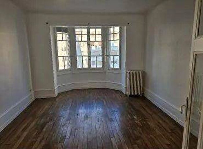 Appartement à louer - Annemasse - 3 pièces - 2 chambres