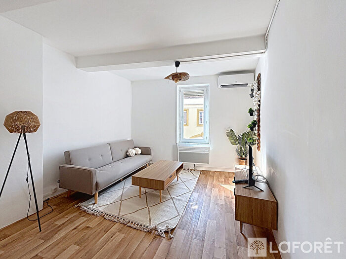 Maison à vendre - Colombiers - 2 pièces - 1 chambre