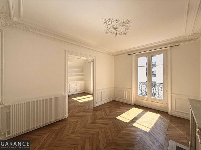 Jean Moulin-Porte d'Orléans, Paris 14ème arrondissement : Appartement 3 pièces à louer