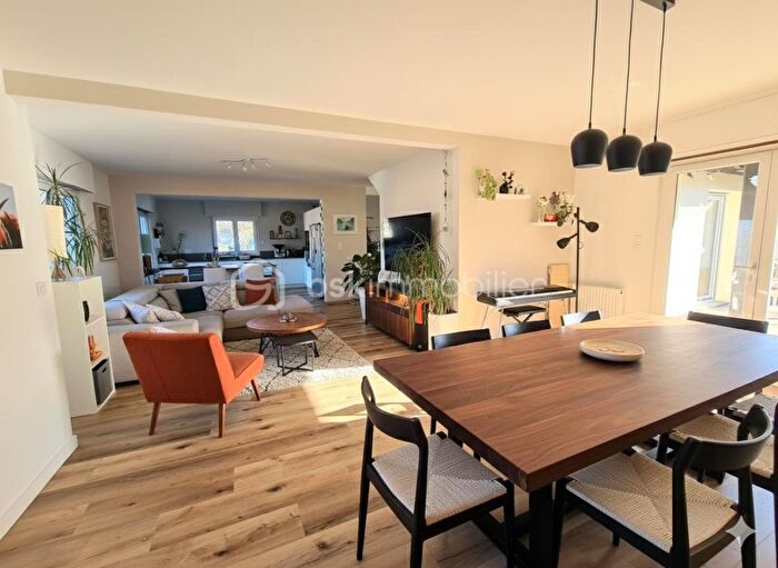 Maison à vendre - Lutterbach - 7 pièces - 5 chambres