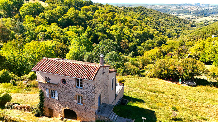 Peyrusse-le-Roc : Maison 6 pièces à vendre