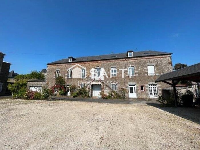 Tinchebray : Maison 12 pièces à vendre