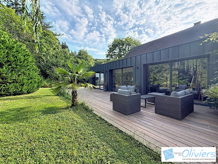 Dampierre-en-Yvelines - Maison 9 pièces à vendre