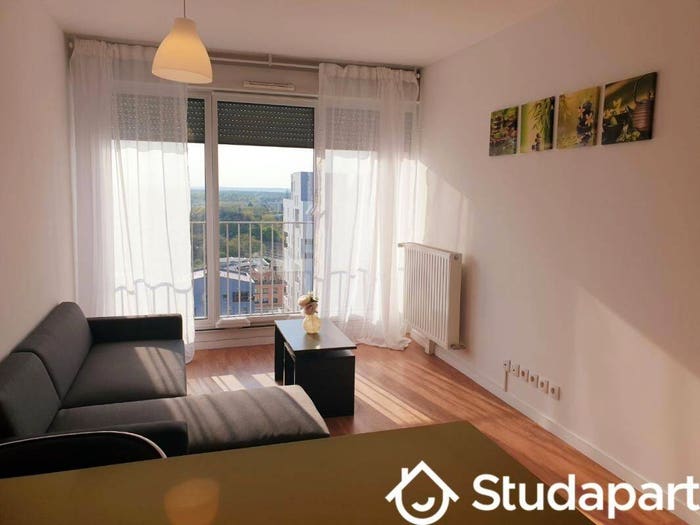 Centre Urbain-Coquibus, Évry-Courcouronnes - Appartement 1 pièce à louer