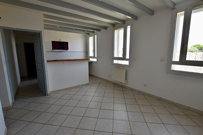 Appartement 3 pièces à louer - Orange, Colline, Etang