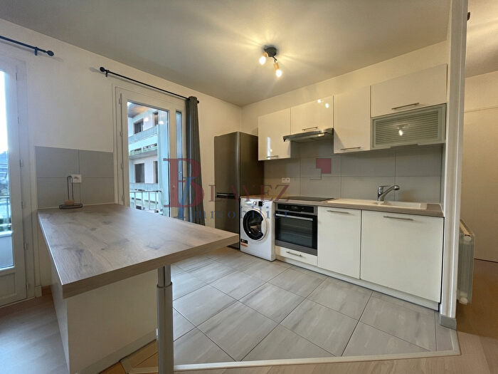 Appartement 2 pièces à Brive-la-Gaillarde, Pont de La Bouvie, Gaubre, Estavel, Tujac, à louer