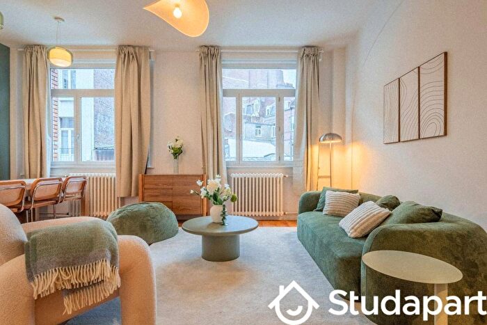 Appartement à louer - Centre, Lille - 1 pièce - 7 chambres