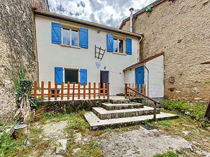 Maison à vendre - Girauvoisin - 4 pièces - 3 chambres