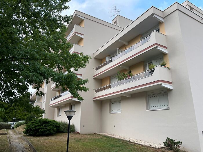 Appartement 1 pièce à vendre à Pau, Le Hameau