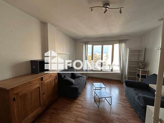 Appartement à louer - Allies-Clos dOr, Grenoble - 1 pièce