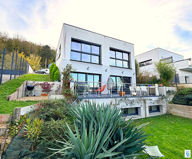 Maison à vendre - Rouen, Mont-Gargan - 6 pièces - 3 chambres