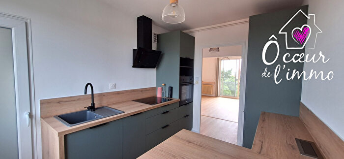 Appartement 4 pièces à Cholet, Tuilerie, à vendre