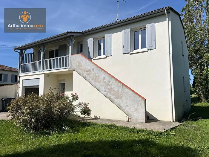 Maison à vendre - Fourques-sur-Garonne - 5 pièces - 3 chambres