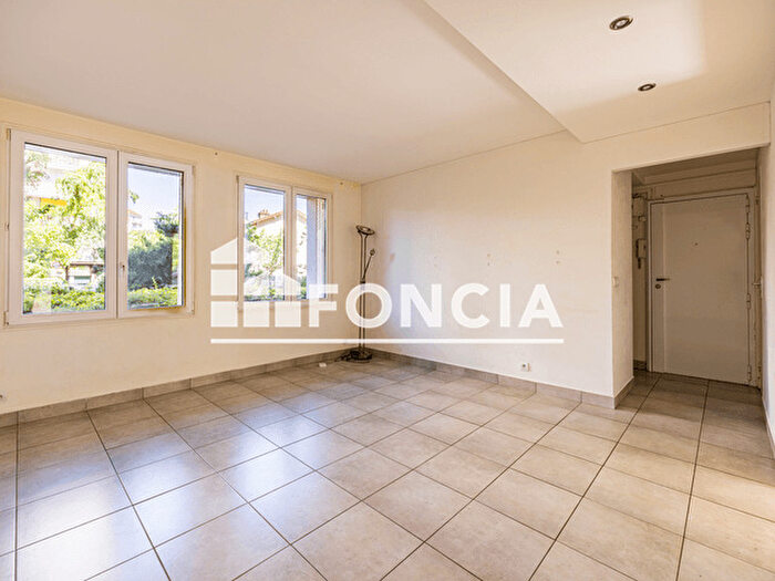 Appartement à vendre - Montrouge, Haut-Mesnil Grand Sud - 3 pièces