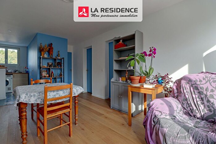 Appartement à vendre - Saint-Germain-en-Laye - 3 pièces - 2 chambres