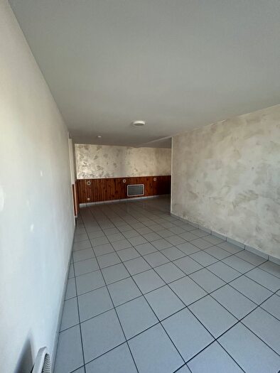 Appartement 3 pièces à Écotay-l'Olme, à louer