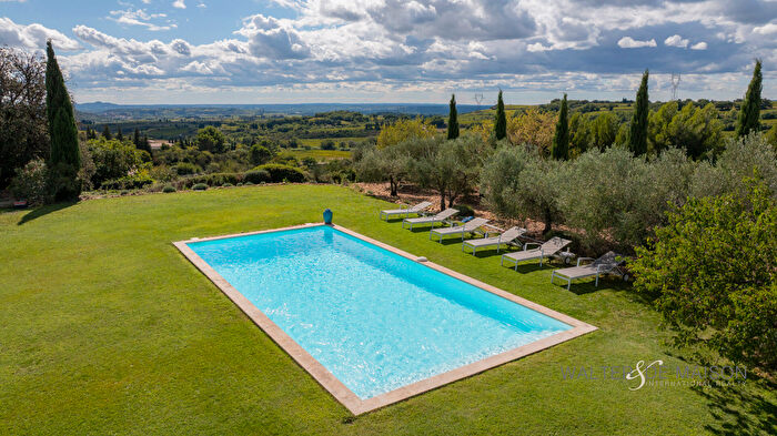 Maison à vendre - Estézargues - 8 pièces - 4 chambres