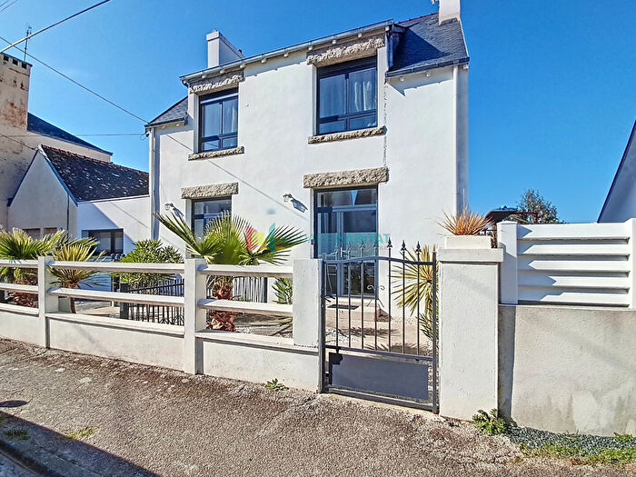 Maison à vendre - Guilvinec - 7 pièces - 4 chambres