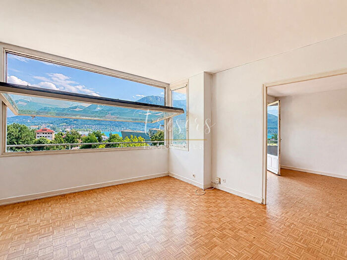 Annecy, Centre-ville, Vieille ville, Marquisats - Appartement 4 pièces à vendre