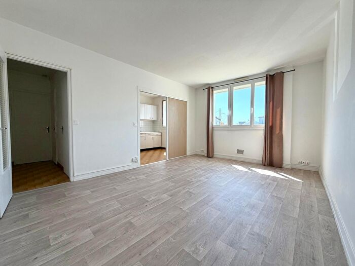 Appartement 2 pièces à louer - Rezé, Château