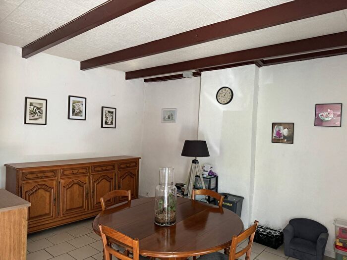 Maison à louer - Langon - 4 pièces - 3 chambres