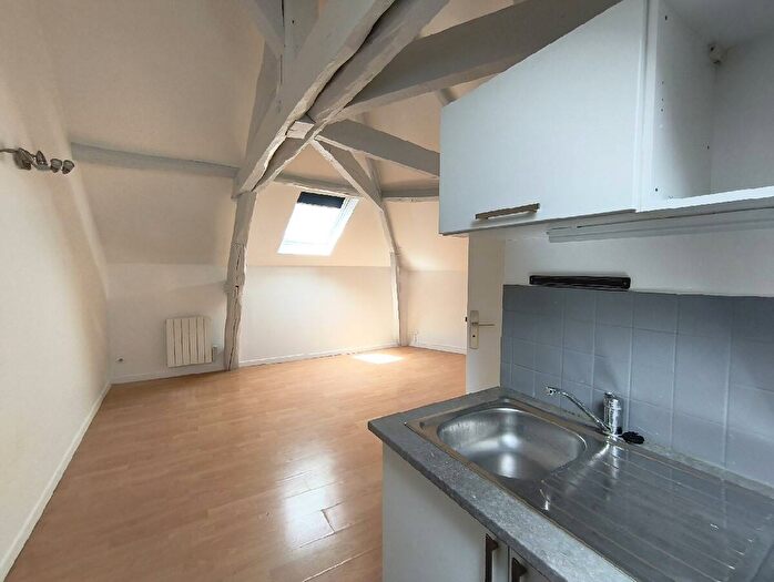 Appartement 1 pièce à louer - LIsle-Adam