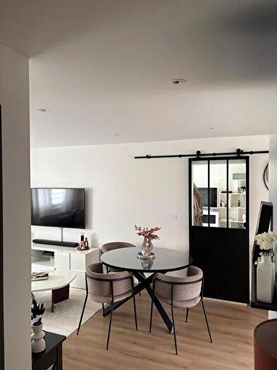 Briffaut Rousset-Laprat Maninet-Fontlozier La Palla, Valence : Appartement 4 pièces à louer