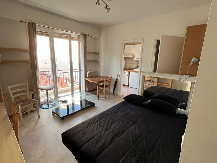 Appartement à louer - Nice, Vernier - 1 pièce