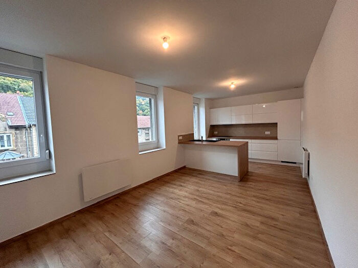 Appartement à louer - Algrange - 4 pièces - 2 chambres