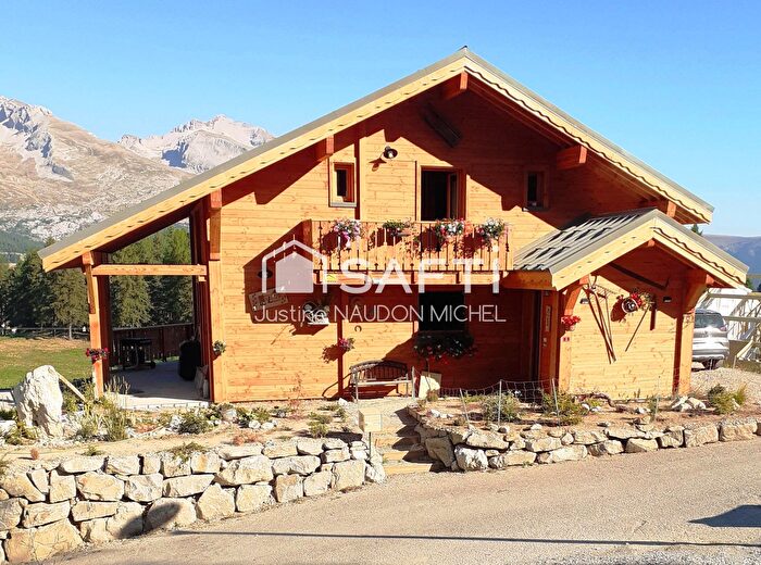 Maison à vendre - Le Dévoluy, Saint-Étienne-en-Dévoluy - 5 pièces - 4 chambres